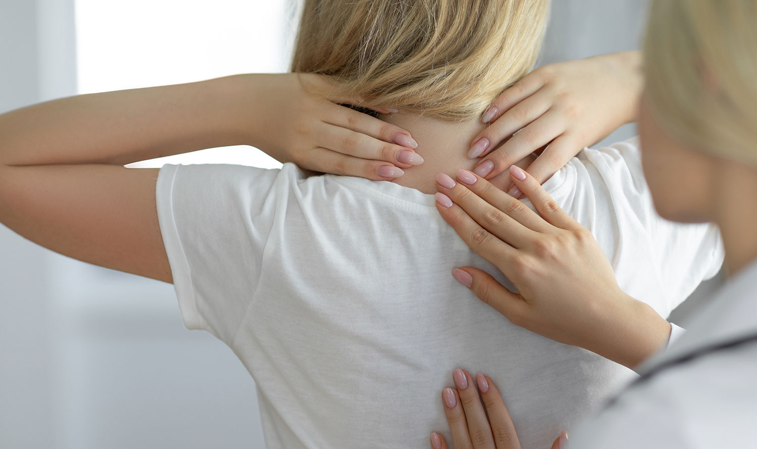 Laminectomy on Long Island, NY | Dr. George Kakoulides