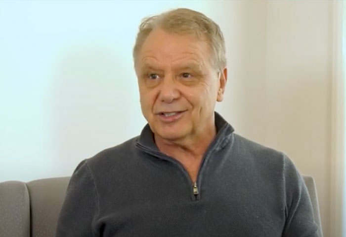 Neurosurgeon on Long Island, NY | Dr. George Kakoulides